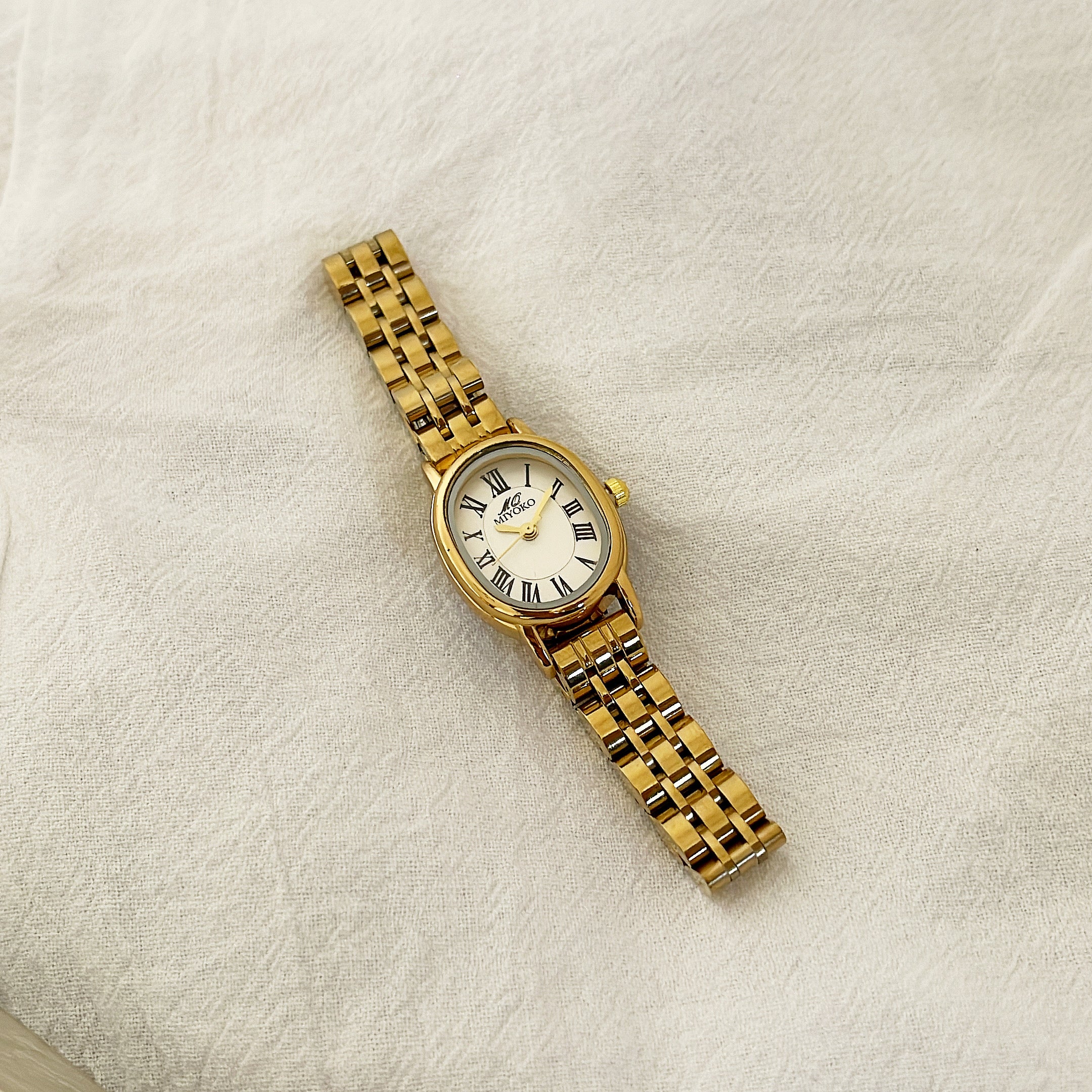 Gold White Reina Metal Watch – Miyoko Watches