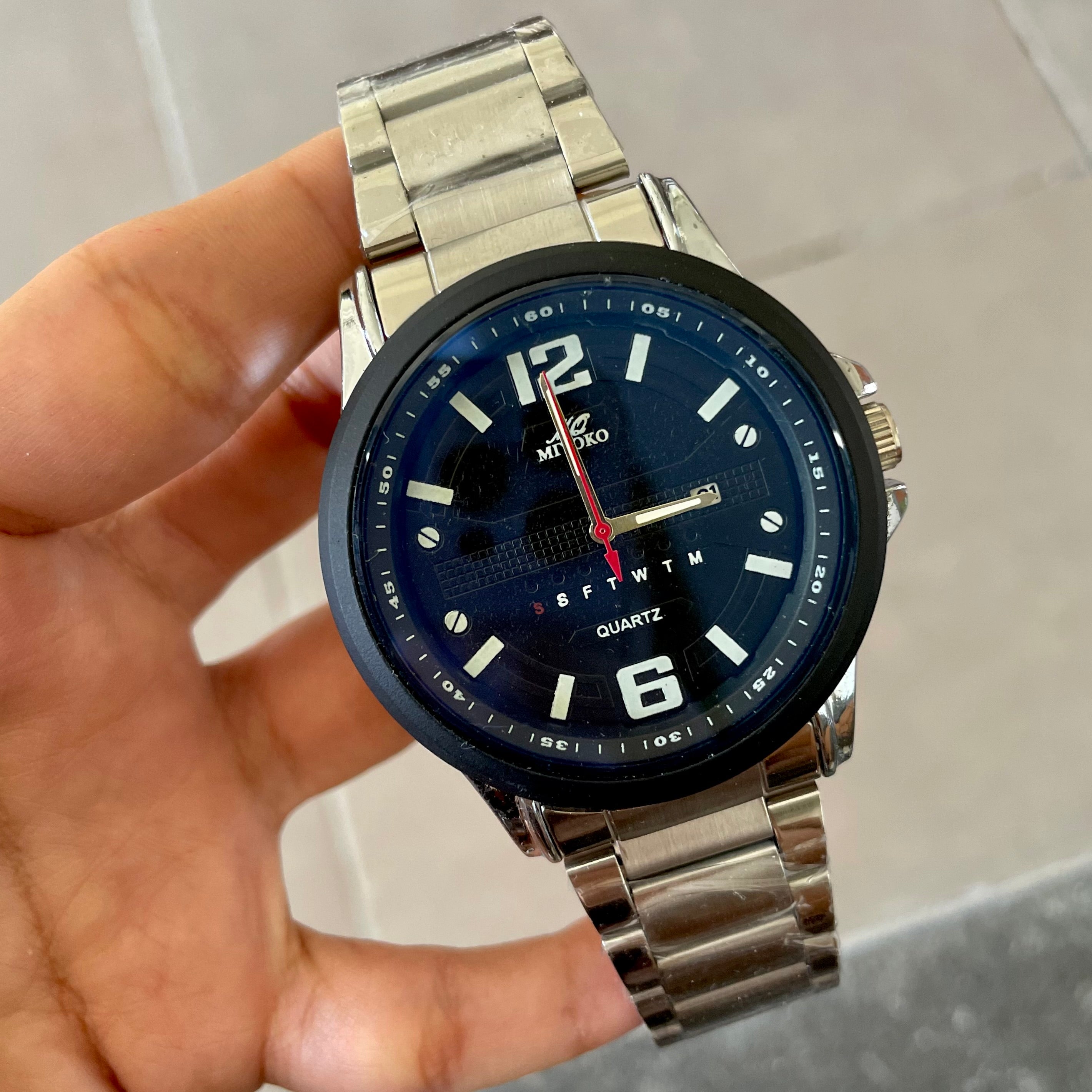 Silver Blue Business Class Men Metal Watch – Miyoko Watches