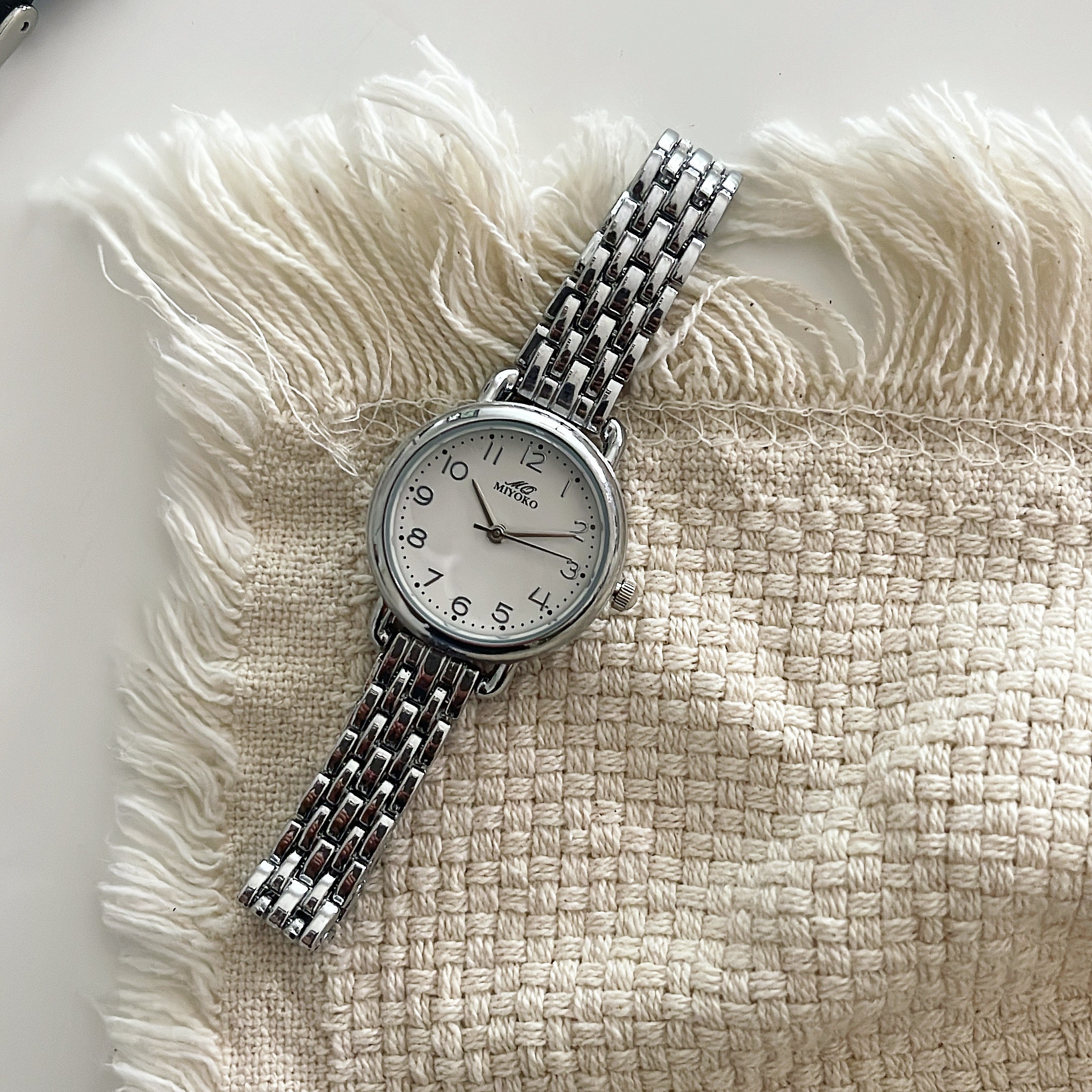 Silver White Dial Easy Metal watch – Miyoko Watches